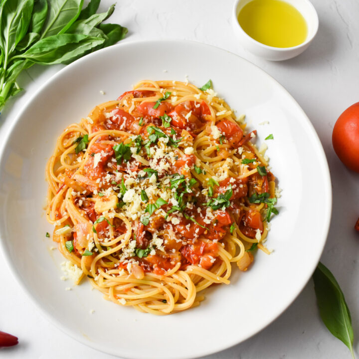 Spaghetti Arrabbiata - Andrea's Dainty Kitchen